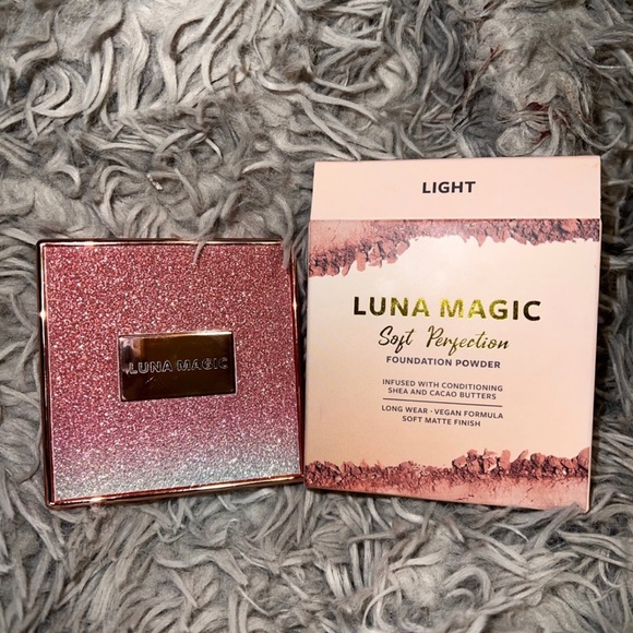 Luna Magic | Makeup | Luna Magic Exclusive Foundation Powder Light ...
